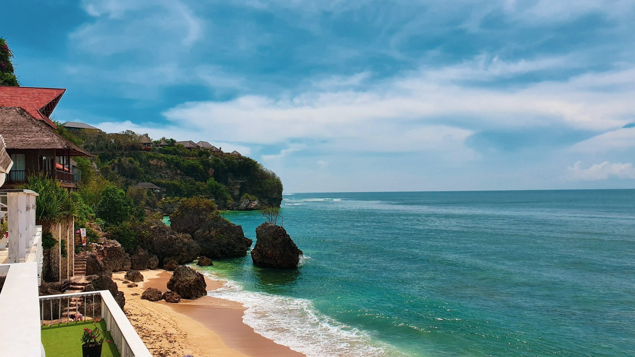 Bali Bingin Beach - A Walk in the World - Travel Guide of Bingin Beach